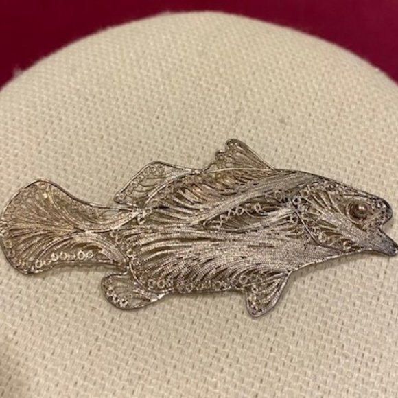 Vintage | Jewelry | Vtg 80 Silver Filigree Fish Brooch | Poshmark